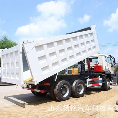厂家出口非洲国工HEI翻程三自卸车豪6x4翻新后自卸车后八沃轮渣土