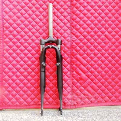 700c公路自行车旅行车铝合金碟刹避震前叉 直管上管有V刹柱安装孔