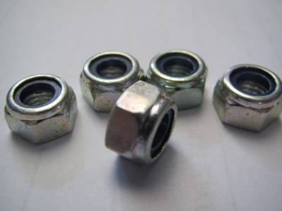DIN985 细牙尼龙锁紧螺母 M8x1-M20x1.5