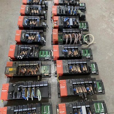 A1SJ71AT21B加A1SX42模块A1SY41