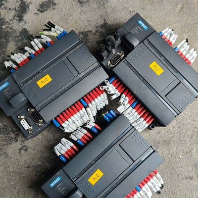 议价合信214一1BA33一0x24。成色9成新。维修