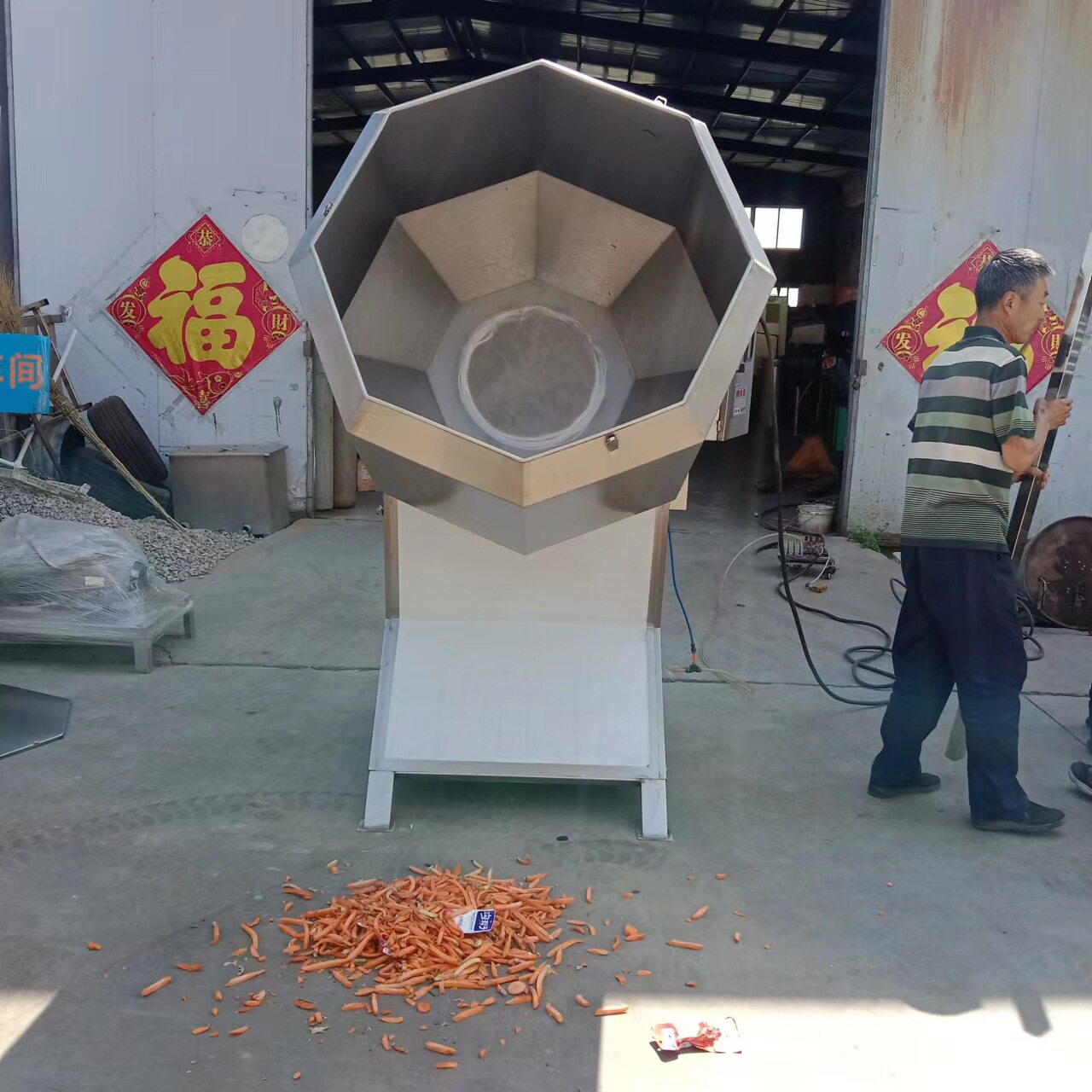 304不锈钢八角拌料机 辣条锅巴薯片调味品加工自动搅拌设备