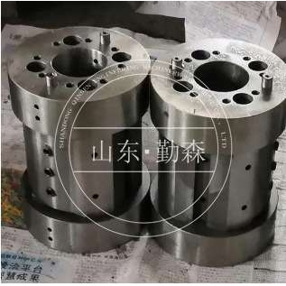 推土机配件 D60P-12提升油缸活塞707-37-95010