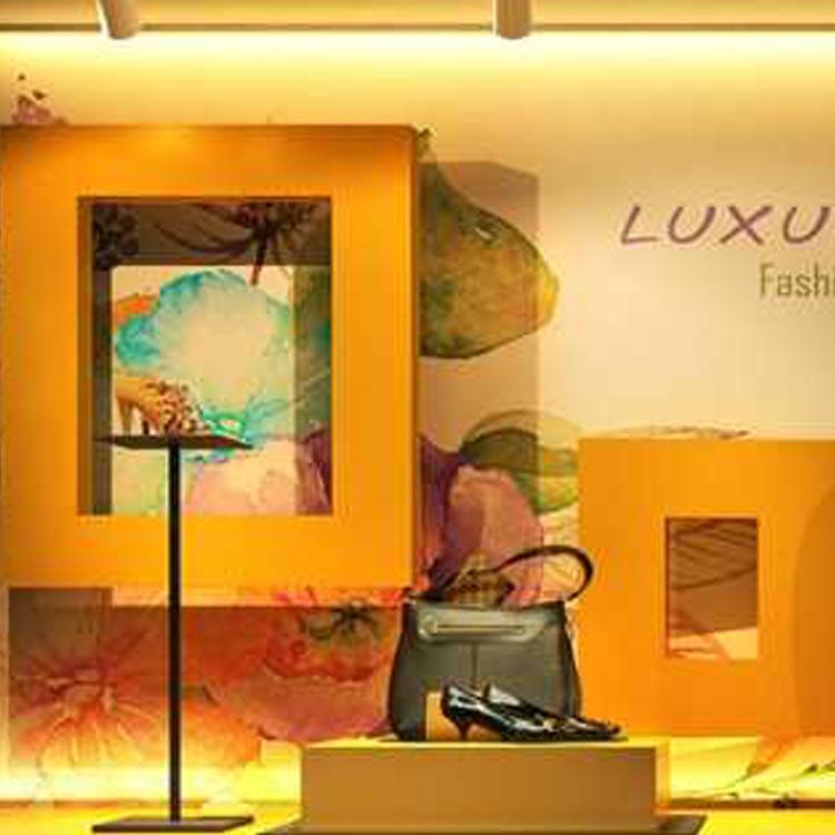 商场店铺橱窗布置 创意展示道具 商业美陈装饰