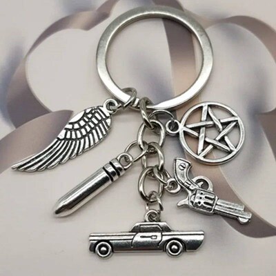 Fashion Movie Supernatural Keychain Dean Sun Pendant Keychai
