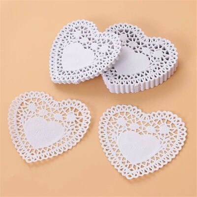 250 Pcs Cake Baking Paper Mats Food Doilies Lace Heart