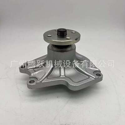 挖掘机装载机工程机械配件4M40水泵190-5767/190-5729/ME993473