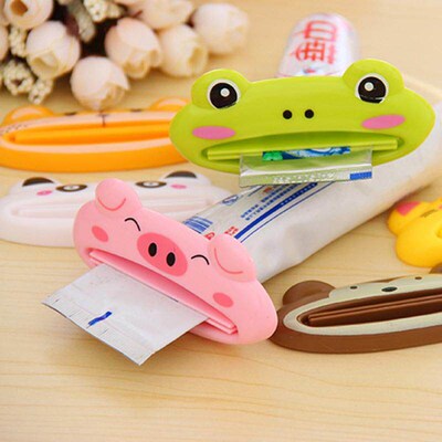 Cartoon Animals Toothpaste Extruder Squeezer Rolling Toothpa
