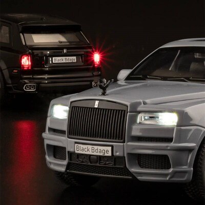 1:32 Rolls Royce SUV Cullinan Alloy Car Model Diecasts Metal