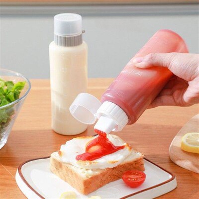 350ML Squeezable Sauce Bottle 5-Holes Plastic Container for