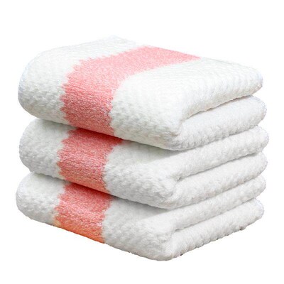 Oil-absorbent, lint-free coral fleece cleaning cloth, suitab