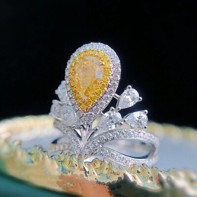 New luxious yellow stone crown zircon shining waterdrop adju