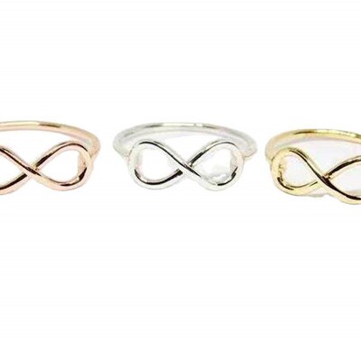 Chen Rui sells simple and fashionable three-color inverted 8