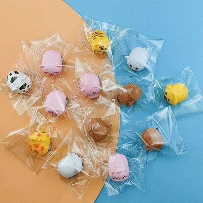 Independent Packaging Animal Pullback Car Mini Pullback Car