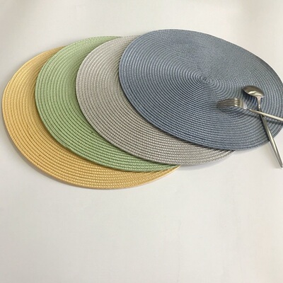 4pcs PP Dining Table Mat Woven Placemat Pad Heat Resistant