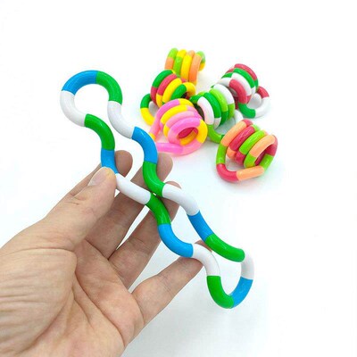 .Double Color Twsted Rng Rope Tangle Fdget Toy