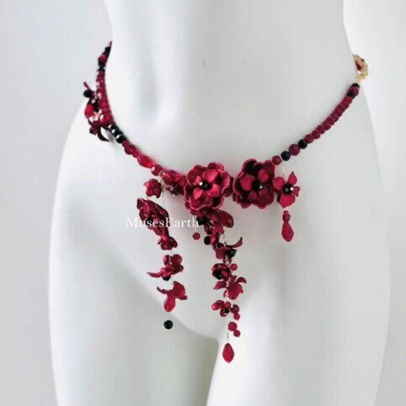 Sweet ol Night Tassel Red Waist Chain Fashion Enamel Oil Dro