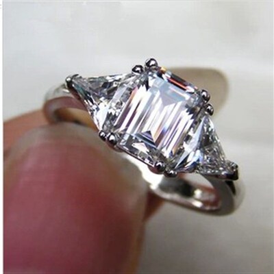 TR239 Luxury NSCD Synthetic  Gem Hot Celebrity Engagement Ri