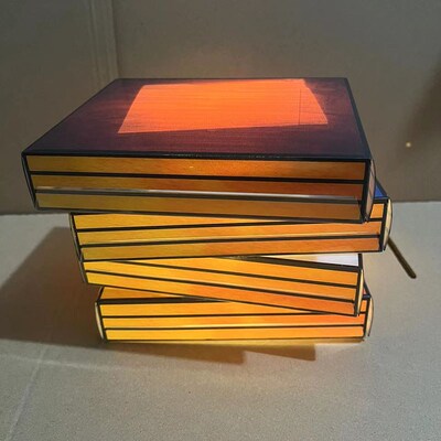 Stained Stacked Books Lamp 彩色塑料叠书灯 圣诞礼物 家居装饰
