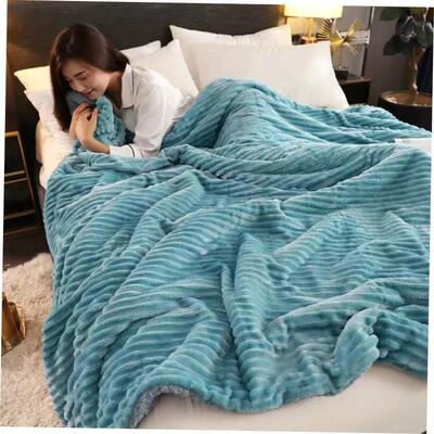 加厚双层羊羔绒毛毯被子 good thick warm winter blanket quilt