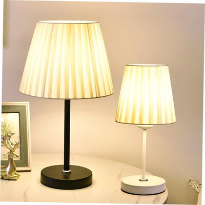 Warm Bedroom Bedside Lamp Eye Protection Romantic Table Lamp