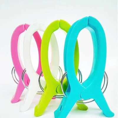 4PCS Plastic Clothes Pegs Beach Towel Clip Plastic Quilt Peg
