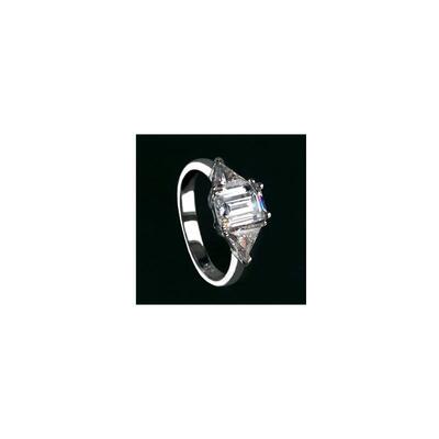 TR239 Luxury NSCD Synthetic  Gem Hot Celebrity Engagement Ri