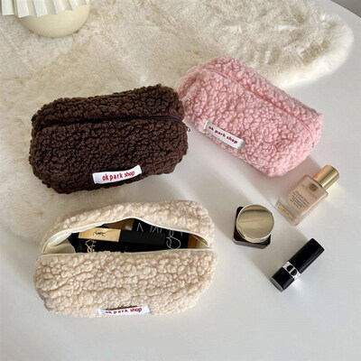 New Plush Cosmetic Bag Women Girl Large Capacity Cute Statio