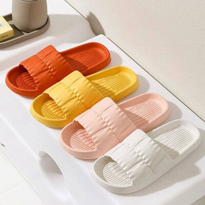 2024 Men Women Soft Sole Cloud Slippers Thick Platform