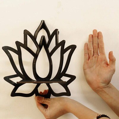 Wooden Lotus Hollow Decorative Rack Aromatherapy Organiser E