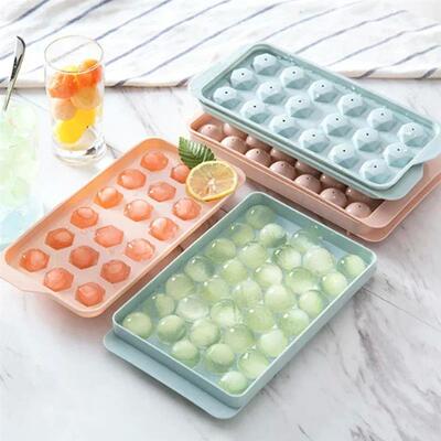 3D Round Ice Cube Tray with Lid Plastic Diamond Style Ice Mo