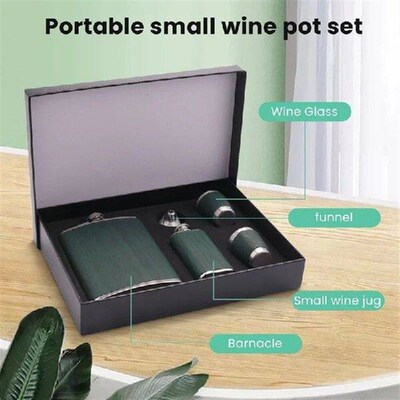 Hip Flask Set Stainless Steel Flask Of Gifts For Men 260ML