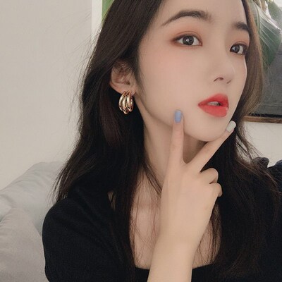 Fashion Korean Metal Elegant Hoop Earring Woman 2023 New Vin