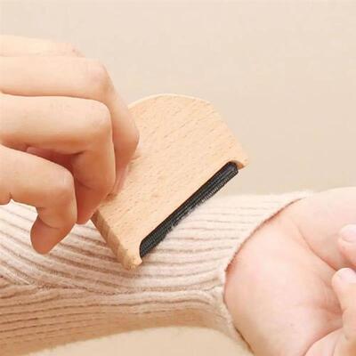 7.5*4.3cm Cashmere Comb Wooden Sweater Fuzz Wool Pilling Scr