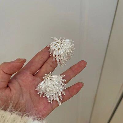 Pearl Crystal Fringed Flowers Earring South Koreas Temperam