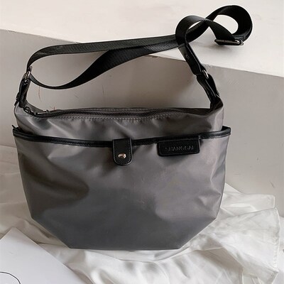 Fashion Casual Crossbody Bag Women Nylon Waterproof Light Sh