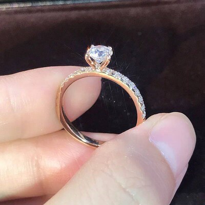 Hot Selling rendy Claws Design Crystal Zircon Engagement Rin