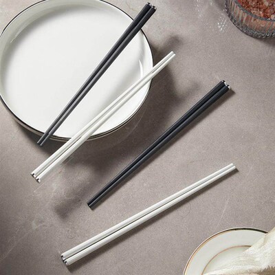 High-end alloy chopsticks, new family plastic model, antibac