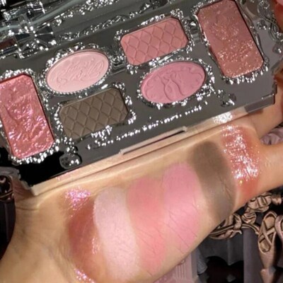 Flower Knows Swan Ballet Eyeshadow Palette Matte Fine Shimme
