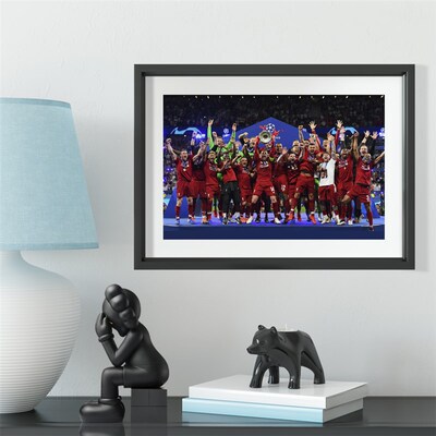 2023年利物浦全队大合影实木装饰相框照片墙桌摆挂框摆件酒吧壁画