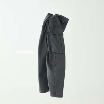 AEEANCEE大口袋弯刀工装裤Z653736