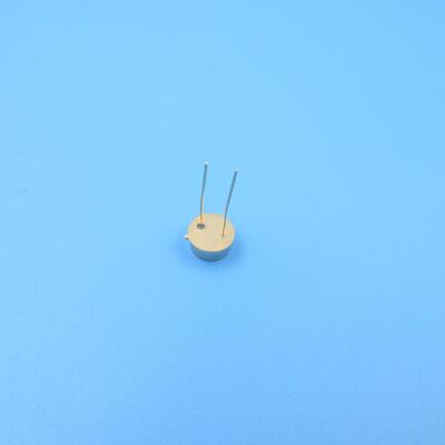 420-675nm峰值波长565nm8.13mm直径金属封装硅光电二极管硅光电池