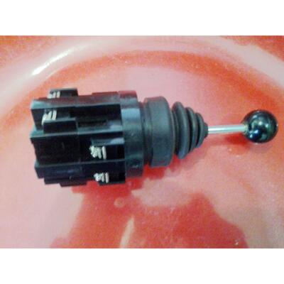 十字主令开关CS-4022 CS-402 四向自复位 自锁开关 摇杆开关雷力