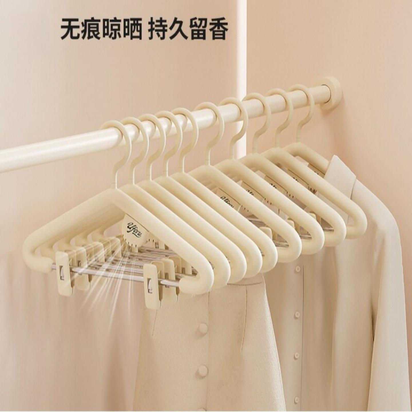 儿童衣架用挂衣加厚加粗痕防肩角香薰衣撑冬季羽绒服衣服架子过道