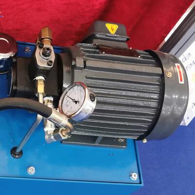 格瓦HGP3A叶片泵马达 VP30泵 PV2R1油研 250W~11KW卧式油泵电机