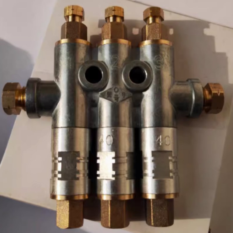 贝奇尔油脂定量注油器22954系列容积式分油器PDI干油油排开关配件