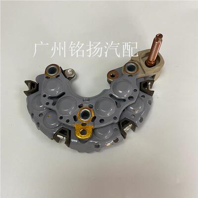 适配小松PC200-6-7挖掘机INR403汽车挖掘机28V发电机调节器电子调