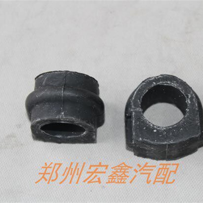 帕拉丁前后平衡杆胶套和铁支架分前后 不分2驱4驱 无理由退货原厂