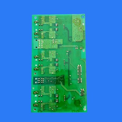 130B7178丹佛斯变频器FC301-302-102 90-110-132KW驱动板130B7192