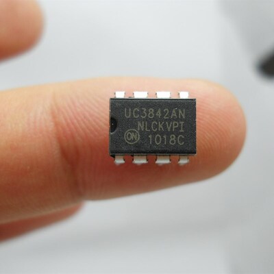 UC3842AN UC3843AN GM3844 UC3845AN 全新集成电路 开关电源芯片